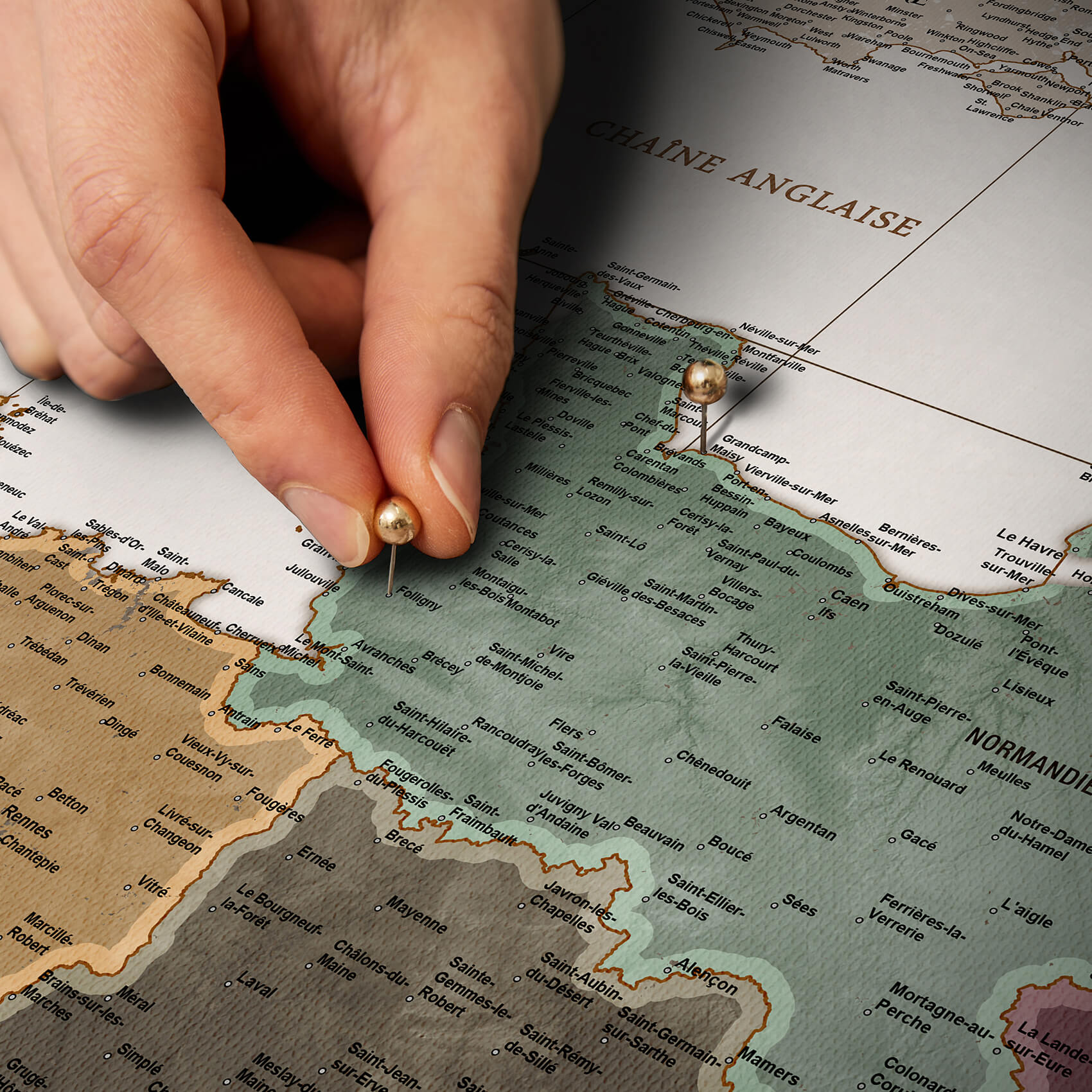 Push Pin Europe Map Black & Gold Pinboard Gift For Trveler